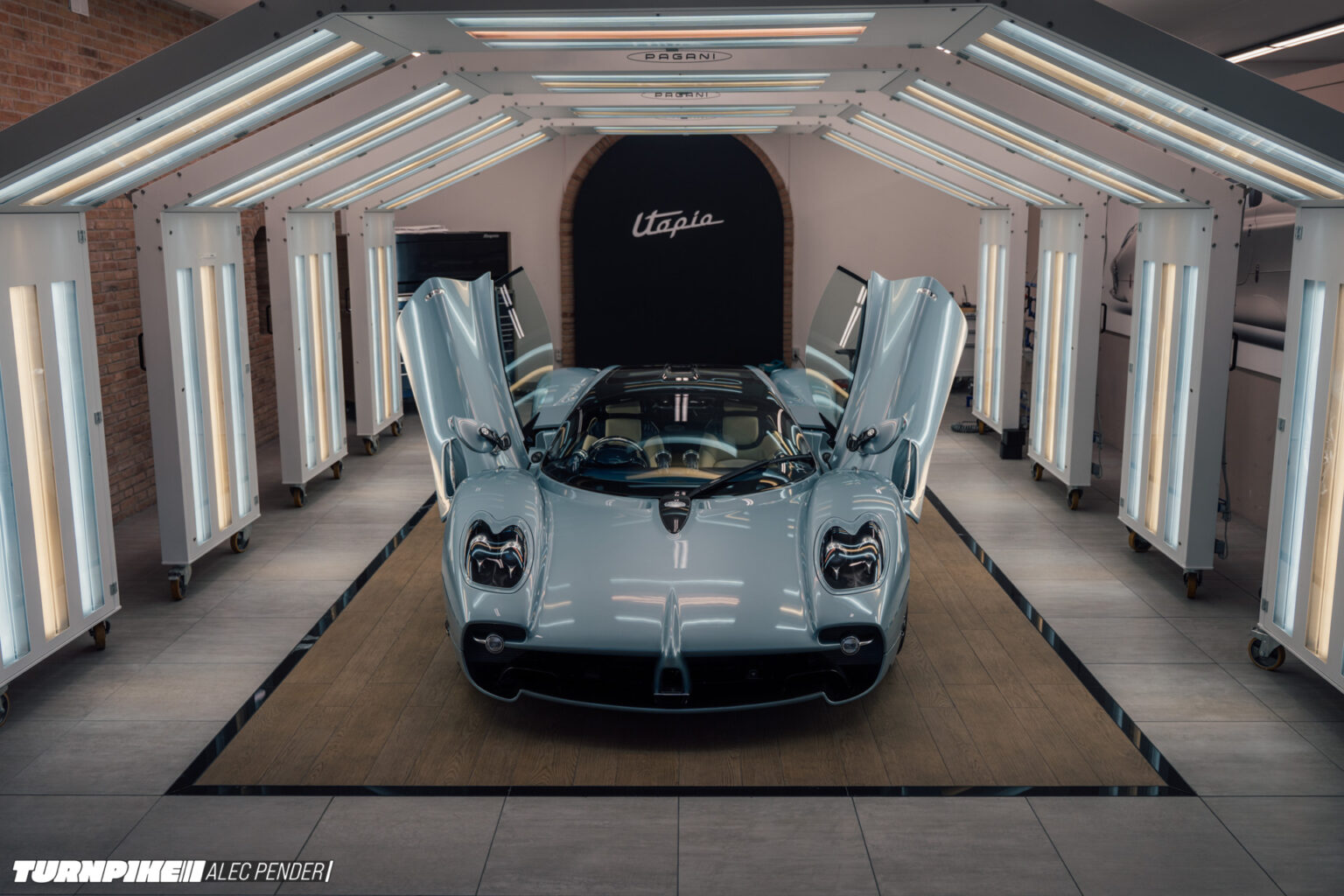 Pagani’s Utopia Roadster: The New Chapter in Horacio’s Handcrafted ...